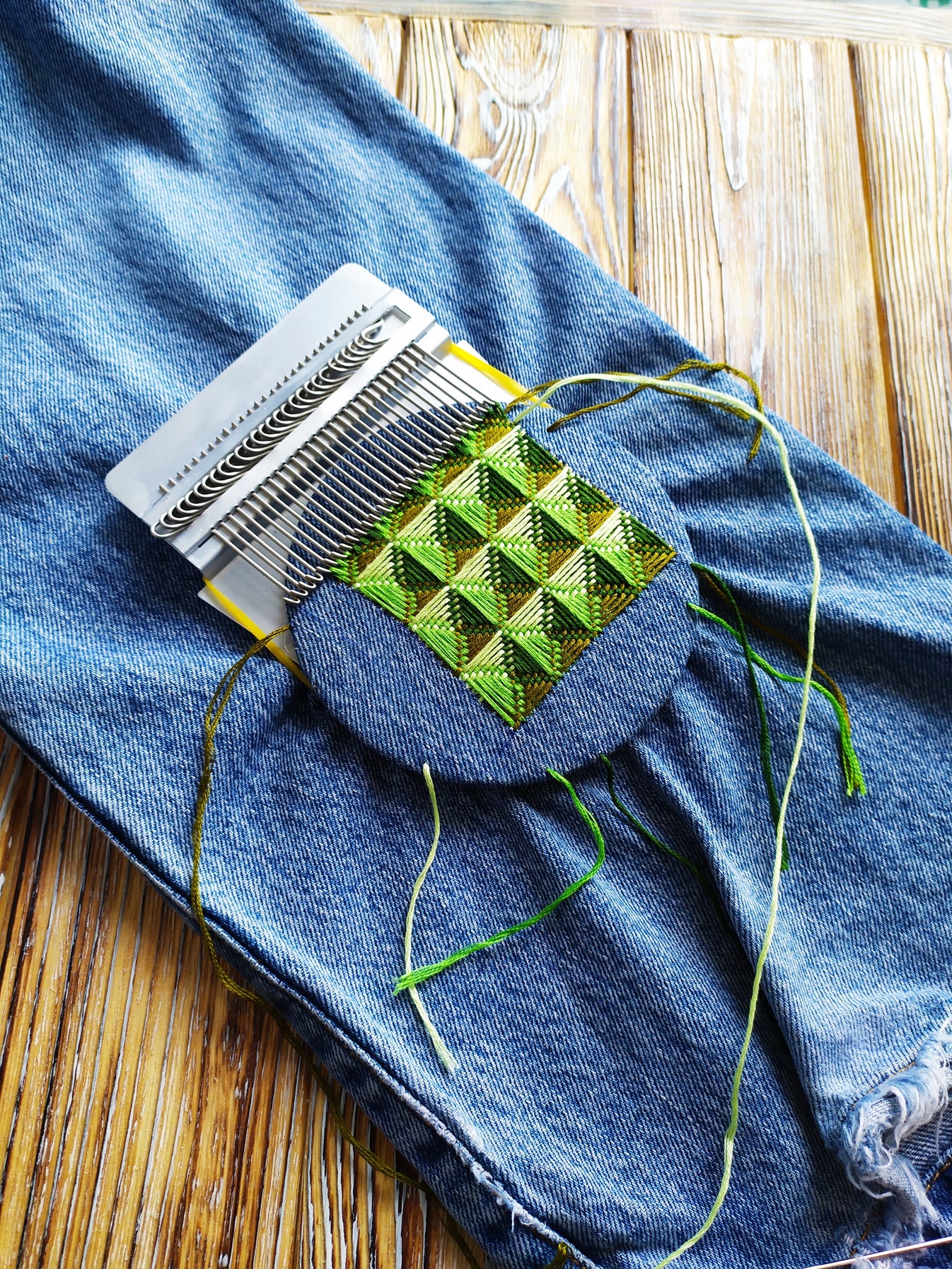 Big speedweve type,(28 hooks) small loom (without box) – Small Loom